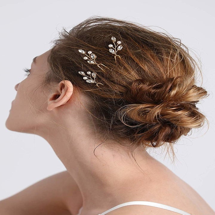 30 Gorgeous Accessories Under $25 For Your Wedding