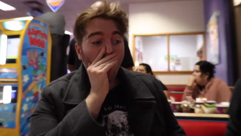 Despite Shane Dawson's Latest Video, Chuck E. Cheese's Says All Its ...