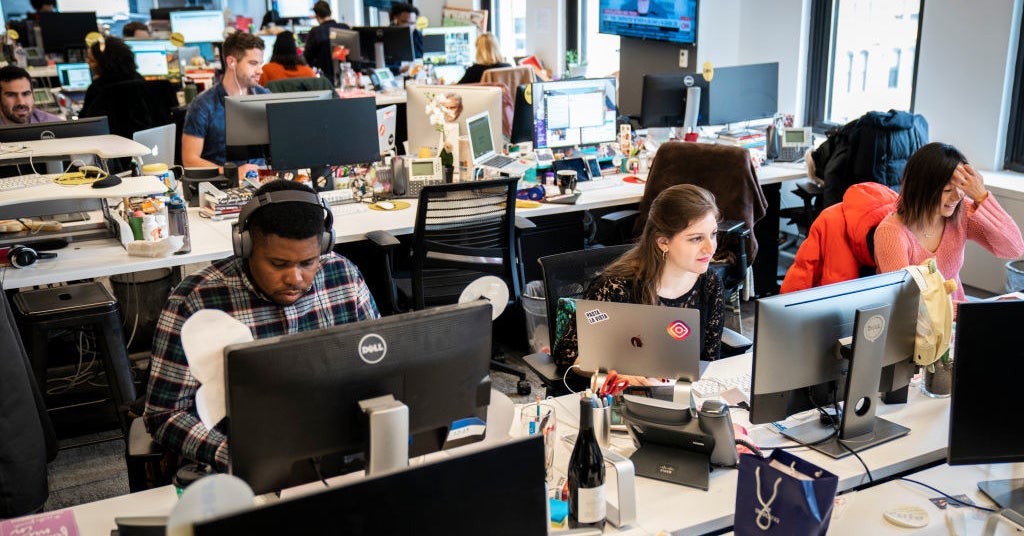 BuzzFeed News Employees Unionize And Company Signals Recognition