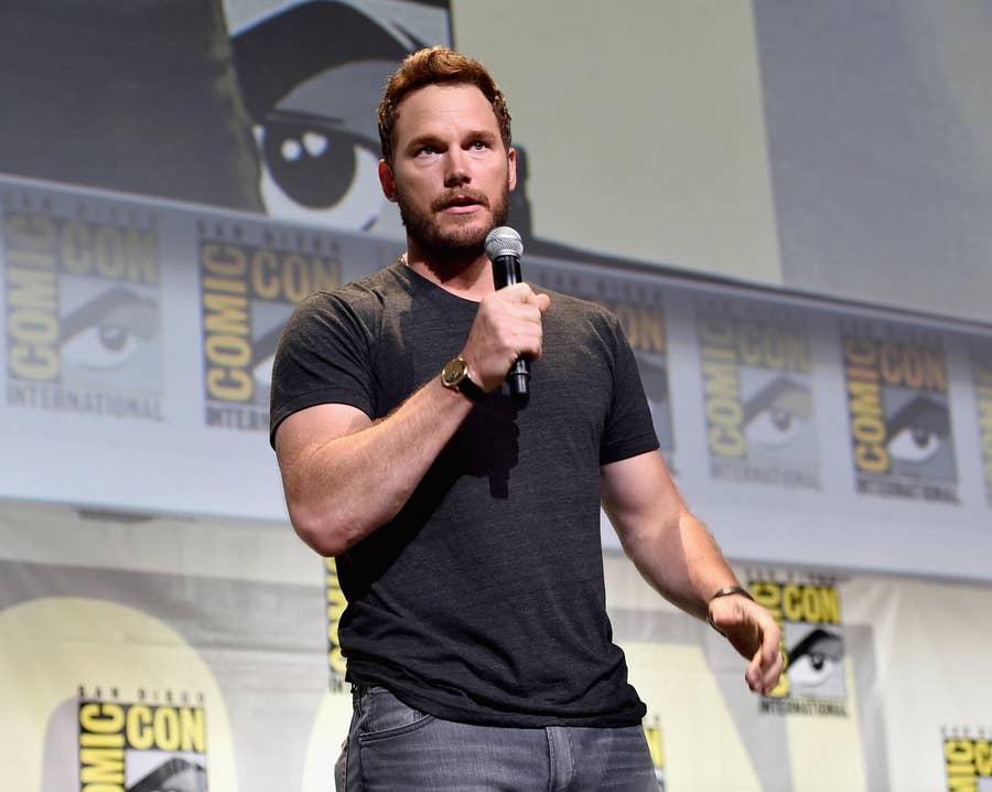 chris pratt crying comic con