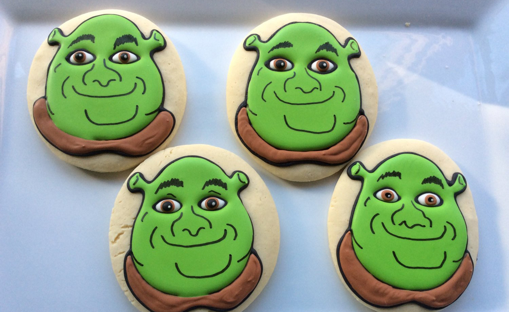 27 Absurd Things For The Shrek Obsessed