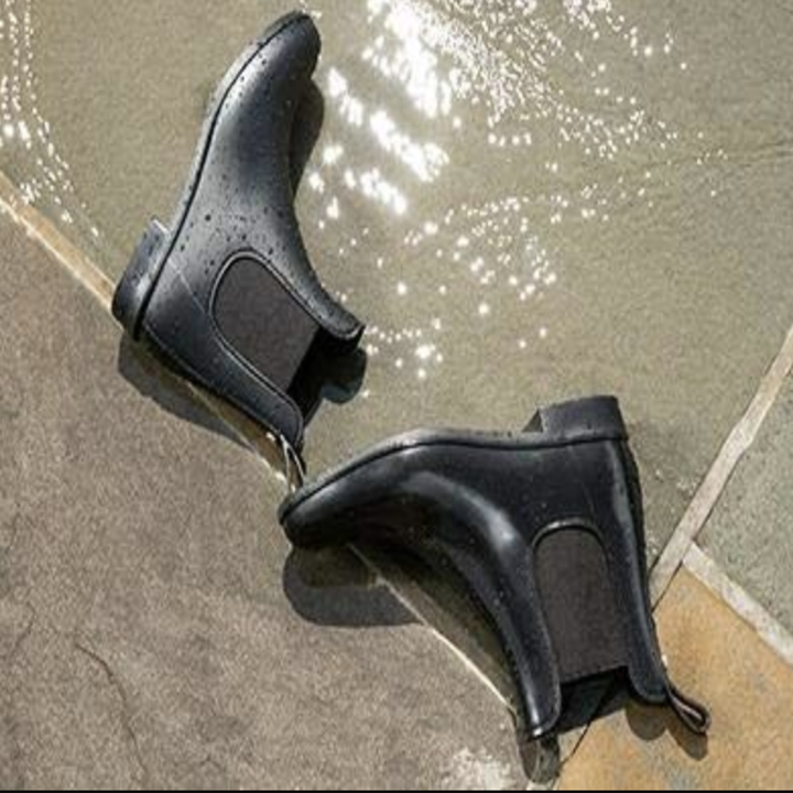 17 Pairs Of Water-Resistant Shoes That Still Look Stylish