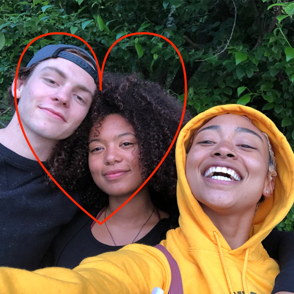 "Sabrina" Stars Ross Lynch And Jaz Sinclair Might Be Dating, So Now I'm ...