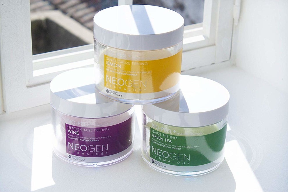 Hundreds Of People Love Exfoliating With These Neogen Pads, And This Is Why