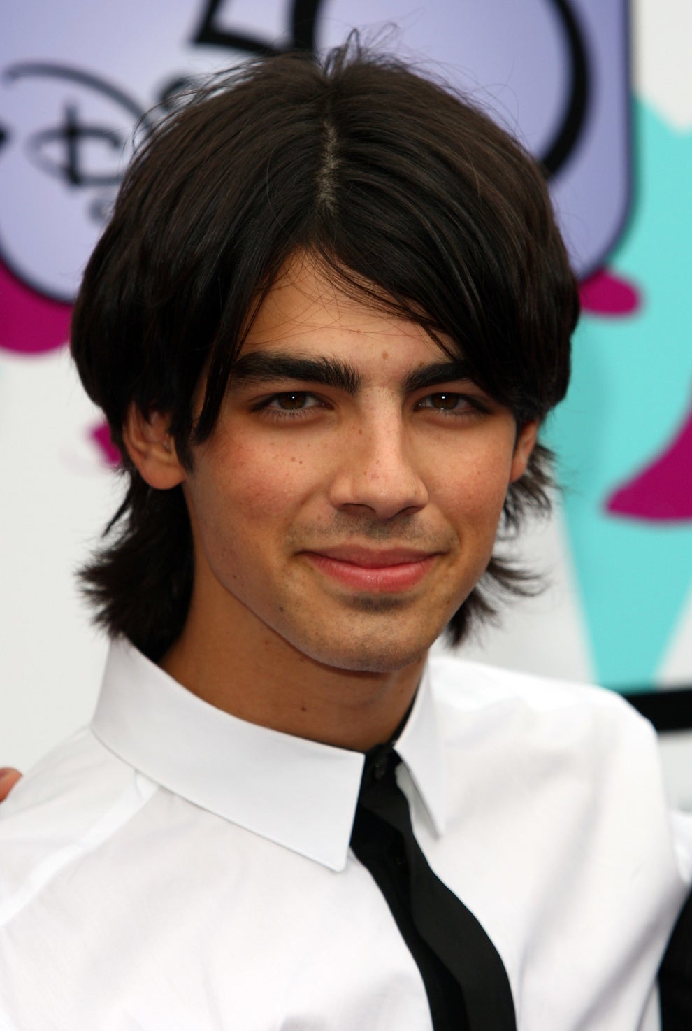 22 Pictures That Show Joe Jonas' Dramatic Hair Journey