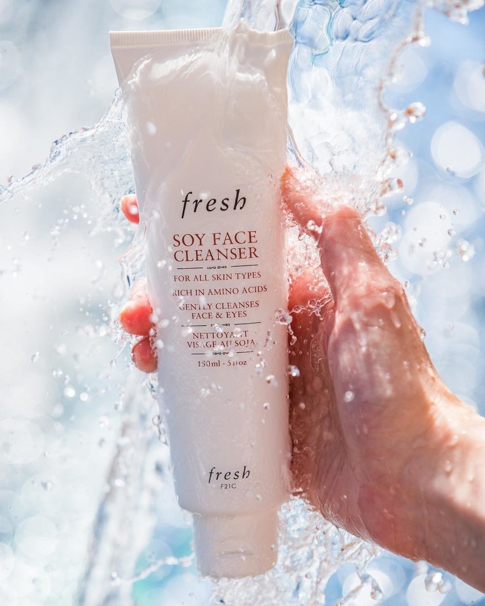 22 Things That Truly Take Off ALL Your Makeup