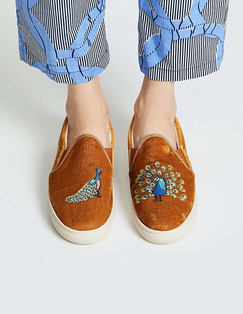 28 Pairs Of Shoes So Comfortable You'll Be Crying Tears Of Joy