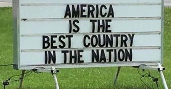 17 Awkward Signs That Weren't Proofread At All