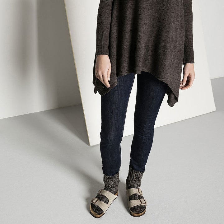 17 Stylish & Comfy Pairs Of Sandals Our Readers Actually Swear By
