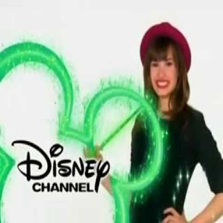 Brenda Song Recreated The Iconic Disney Channel Wand Promo In ...