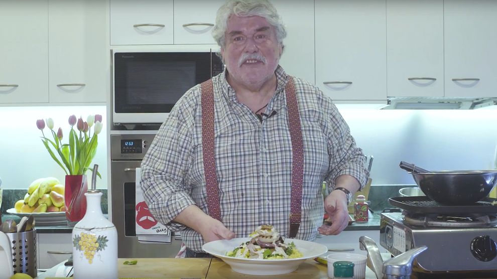 We Need To Talk About The Chef From "Huey's Kitchen" And Why He's Peak ...