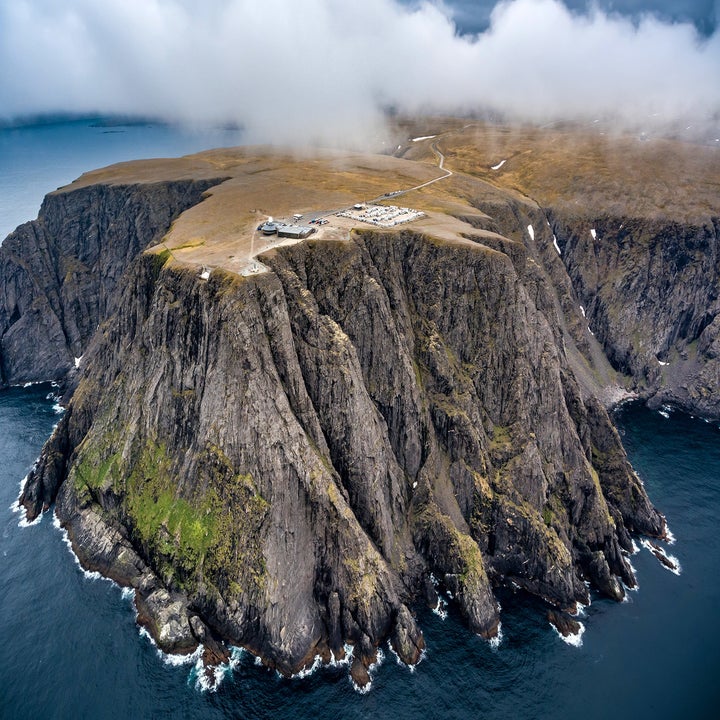 13 Midnight Sun Locations That You'll Want To Travel To Immediately