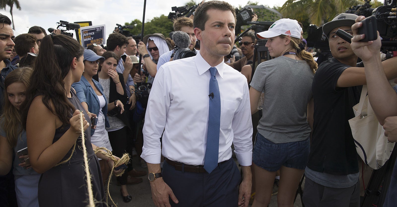 “See The Kids!”: Pete Buttigieg Got Yelled At After Leaving A Detention ...