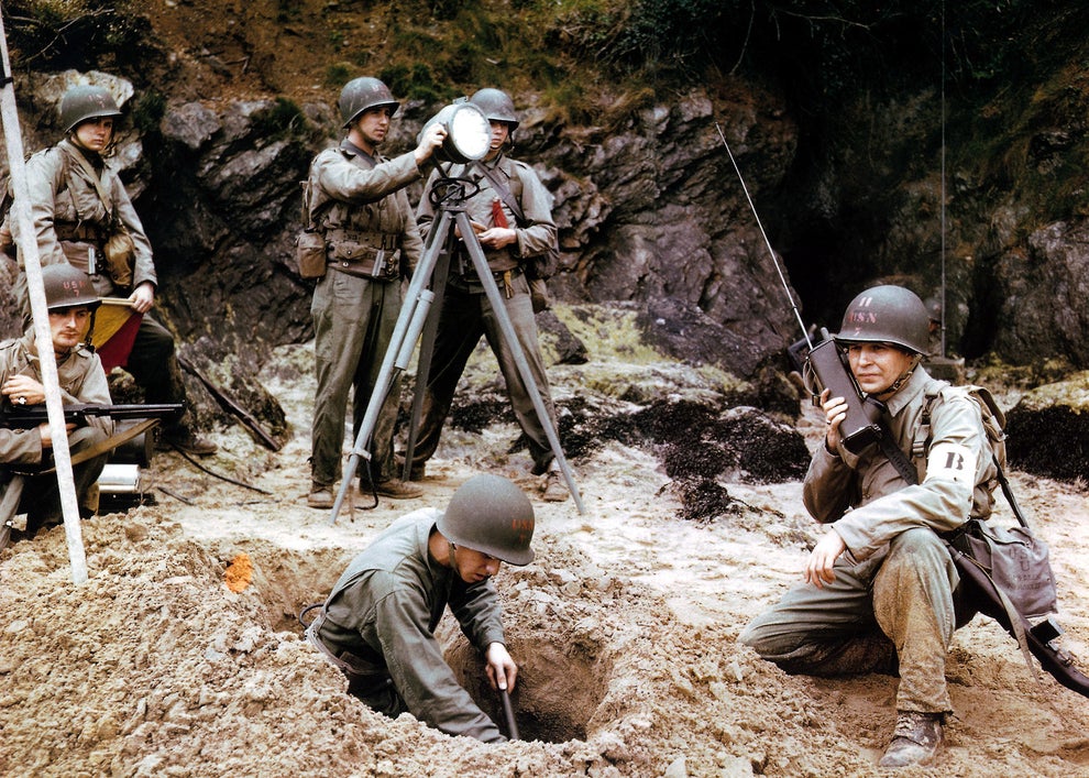 22 Remarkable Color Pictures From The Battlefields Of D-Day