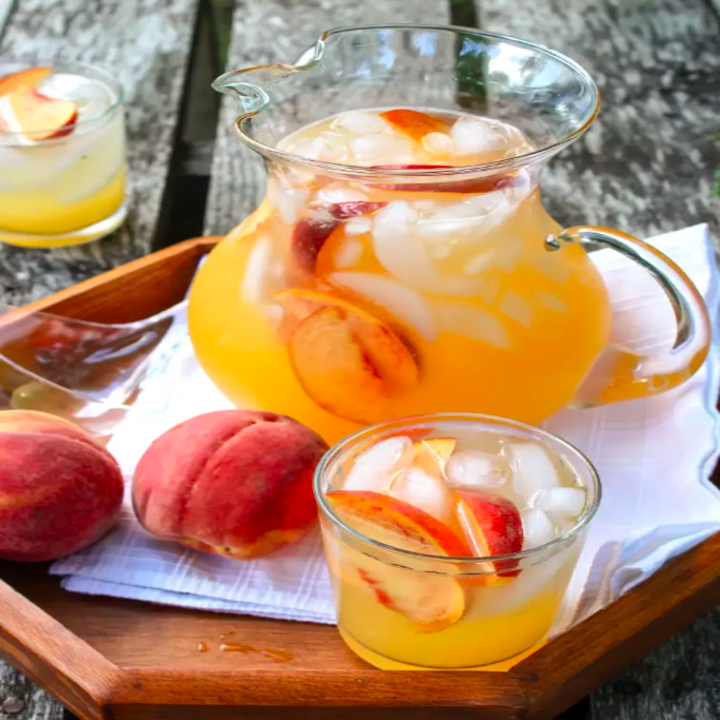 16 Big-Batch Cocktail Recipes Perfect For Summer Parties