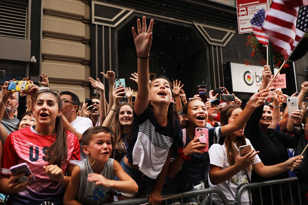 24 Incredible Pictures From US Women's Soccer Victory Parade In NYC