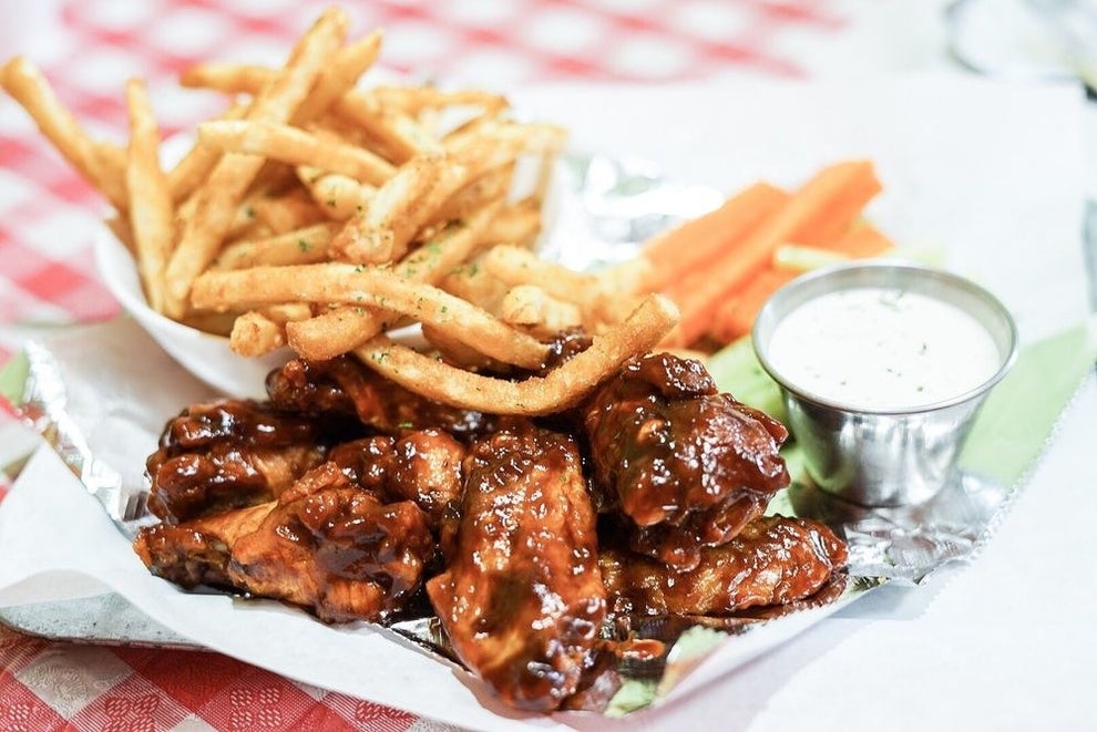 What's The Most Popular Chicken Wing Place In Your State?