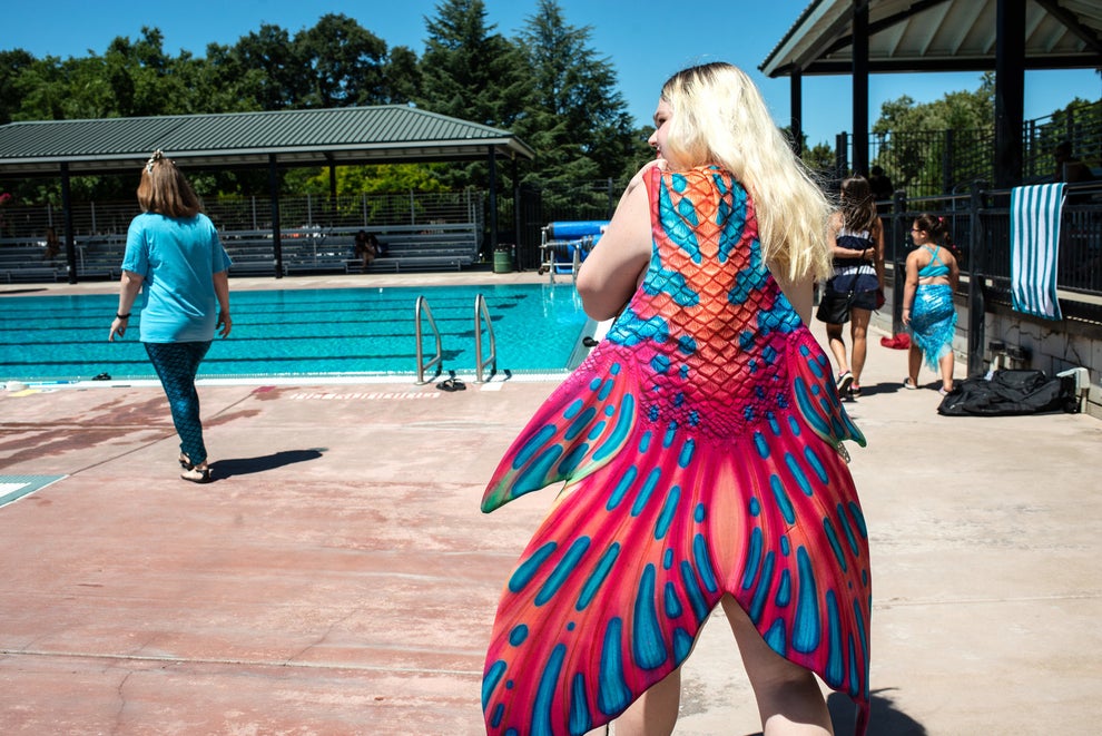 19 Images Show How Magical Merfolk Really Are