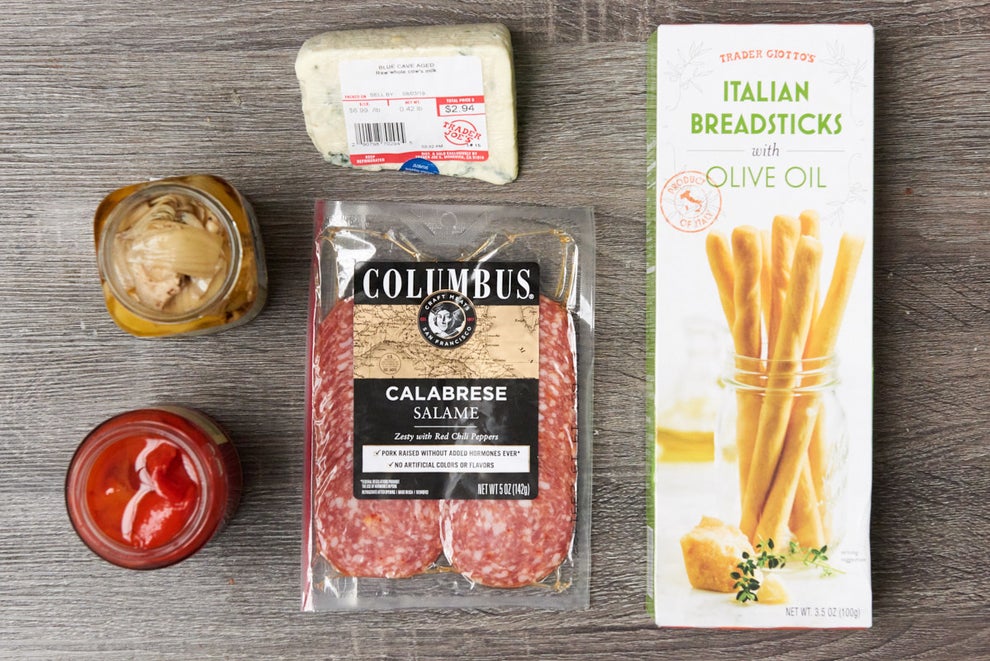 How To Build A Fancy Cheese And Charcuterie Board For $20