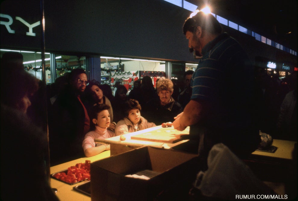 You Have To See These Pictures That (Probably) Inspired "Stranger Things 3"