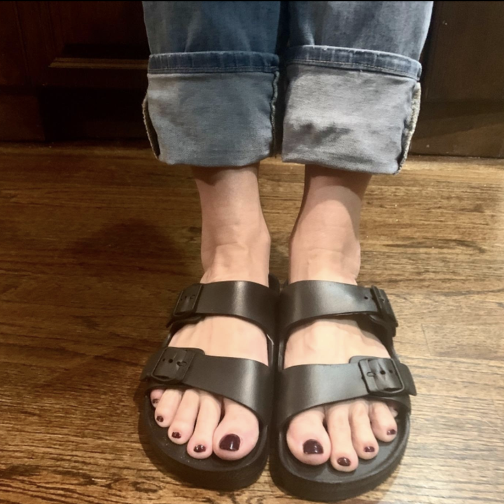 18 Super Comfy Shoes You Can Wear Right Now And Then Later When We're ...