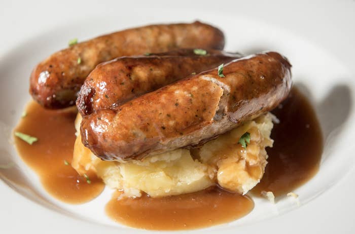 8 British Foods That The Rest Of The World Needs To Eat And 8 That Are ...