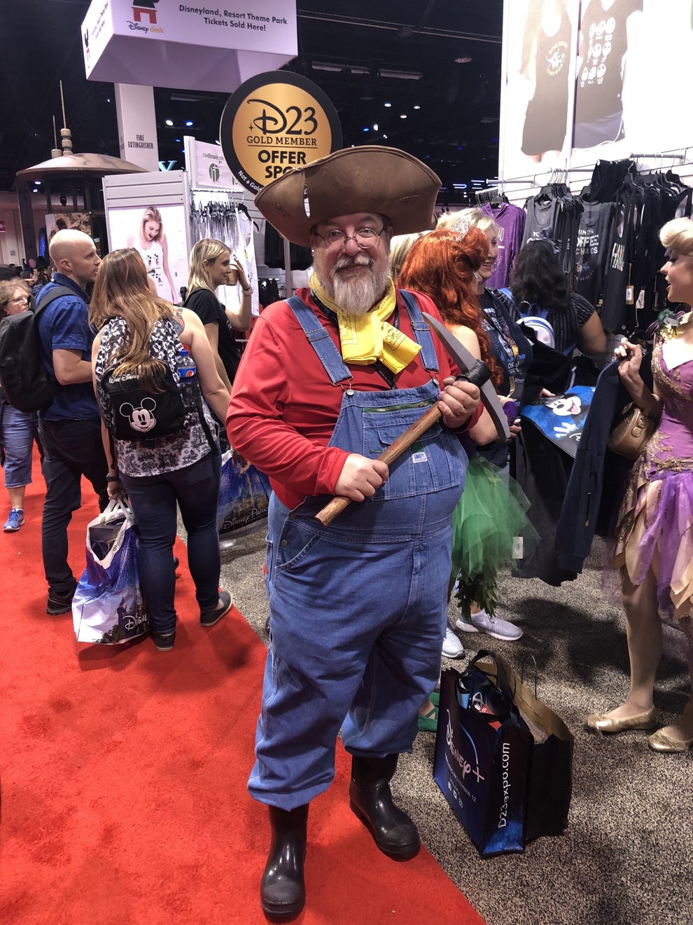 Cosplayers Tell Us About Their Disney Cosplay At D23