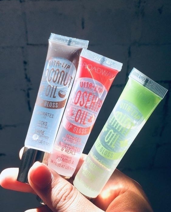 35 Easy-To-Use Beauty Products You'll Probably Find Helpful If You Commute