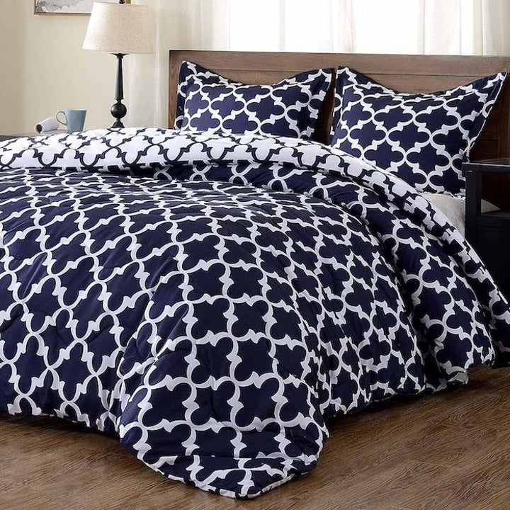 17 Reversible Picks For Us Cheap Folks Who Love A Twofer Situation