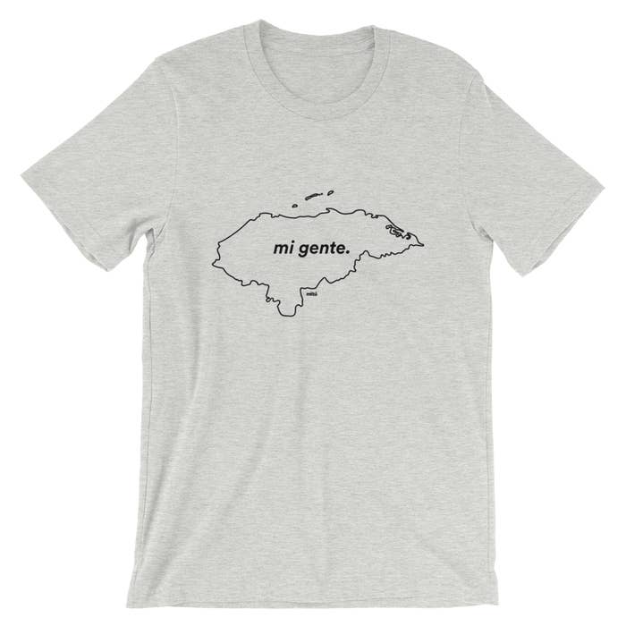 21 Absolutely Perfect T-Shirts To Share With All Your Comadres