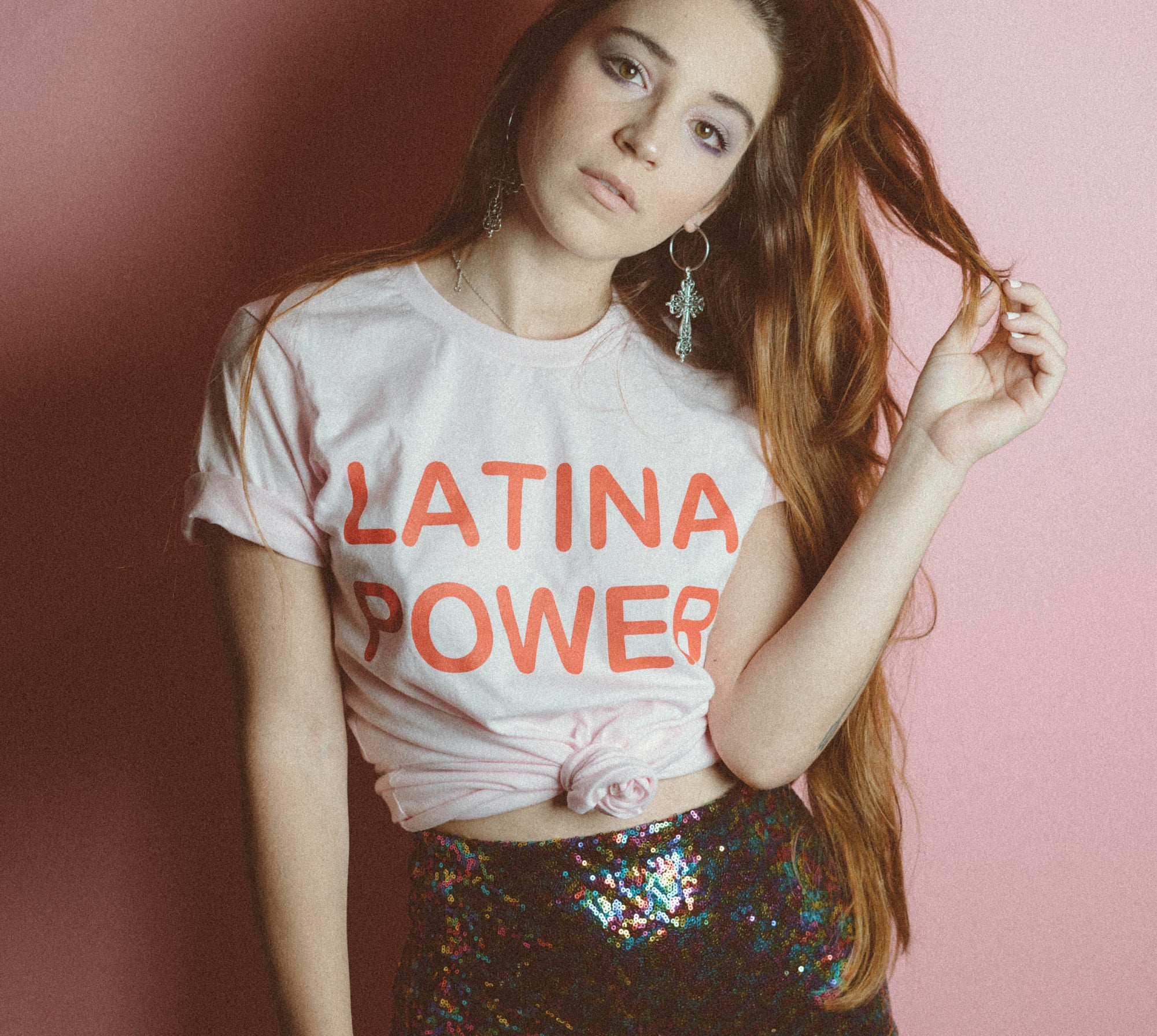 21 Absolutely Perfect T-Shirts To Share With All Your Comadres
