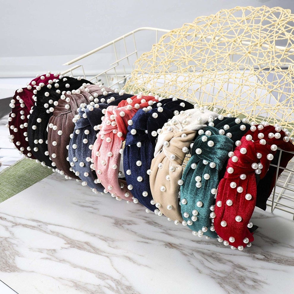 Just 28 Cool Things You Can Get For Under $10 On Amazon Right Now