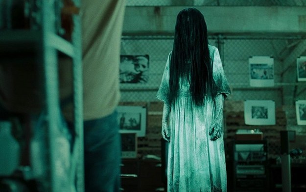10 Iconic Jump Scares That Terrified Theaters — But Did They Terrify You?