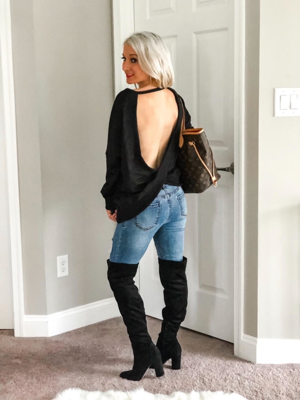 29 Gorgeous Pieces Of Clothing That Look Even Better From Behind