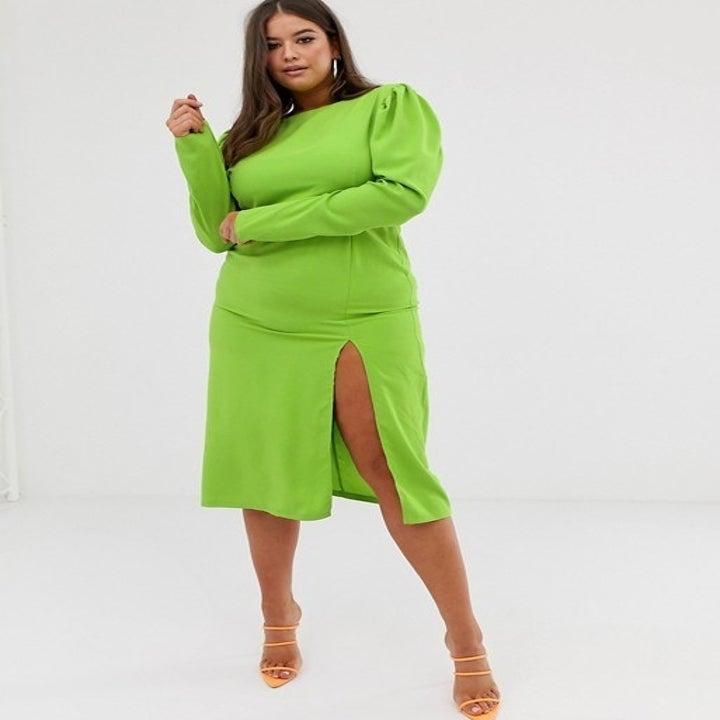29 Gorgeous Pieces Of Clothing That Look Even Better From Behind
