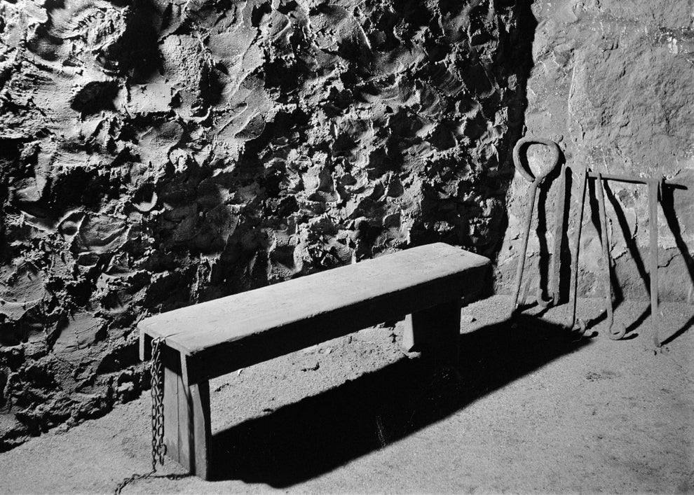 23 Haunted Photos That Will Scare The Living Hell Out Of You