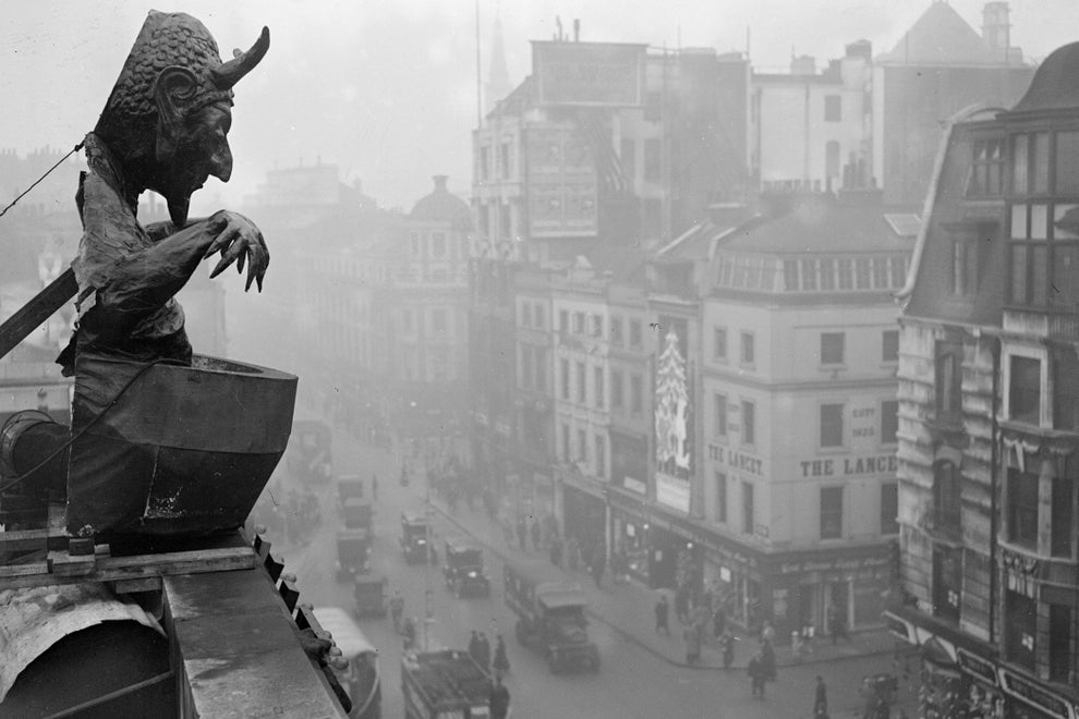 23 Haunted Photos That Will Scare The Living Hell Out Of You