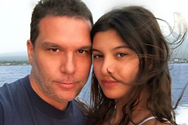 Dane Cook Jokes About The 28 Year Age Difference Between Him And His ...