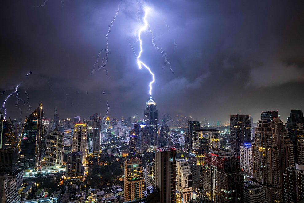 20 Of The Most Powerful Photos Of This Week