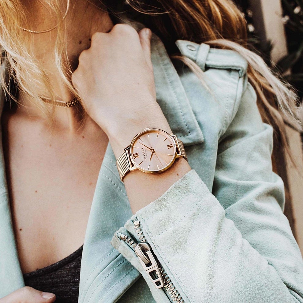 29 Splurge-Worthy Basic Clothing And Accessories