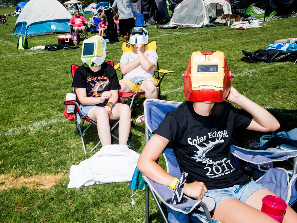 76 Of The Most Powerful Photos Of The 2010s