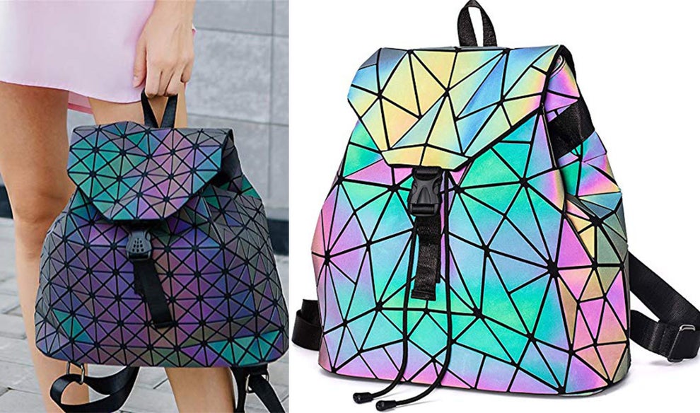 Amazon México tiene rebajas de hasta el 50% en bolsas y carteras.