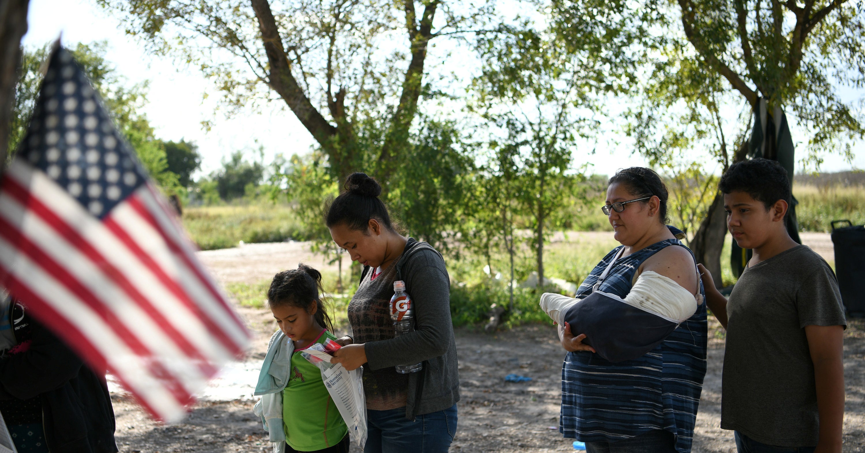 Border Patrol Agents Approve Fewer Than Half Of Asylum Screenings