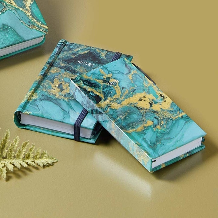 26 Cheap But Luxurious Things You Can Treat Yourself To For Under £6