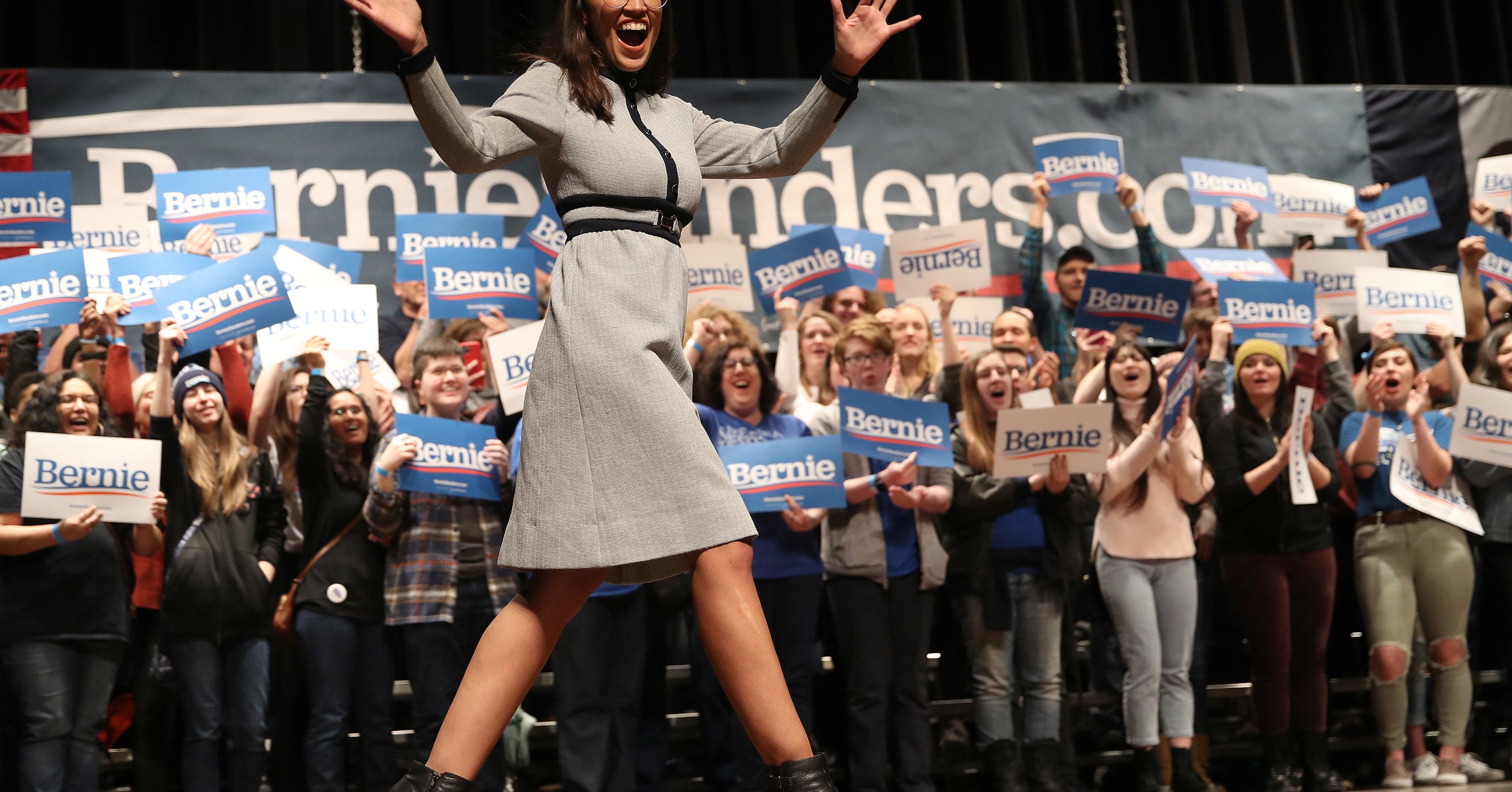 AOC Is Campaigning For Bernie Sanders In Iowa And Voters Are Falling In ...