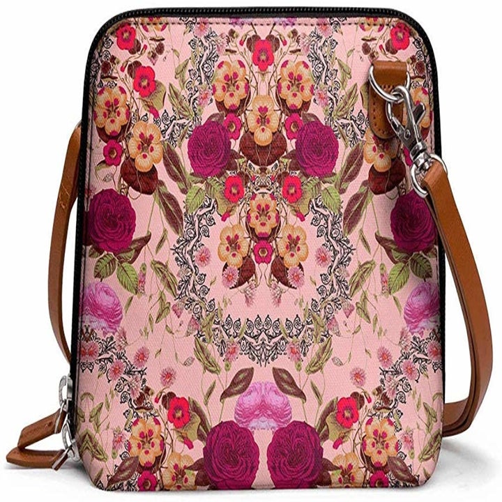 21 Quirky Handbags That Will Stand Out In A Crowd