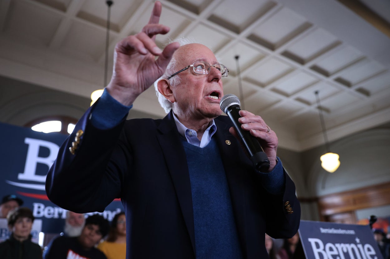 Bernie Sanders Canvassers Are Swarming College Campuses To Turn Out The ...