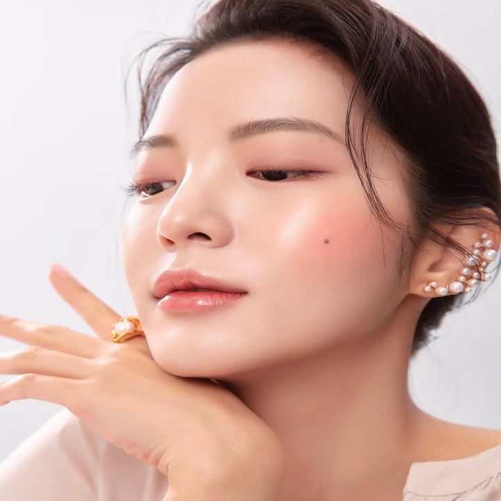 16 Easy Tips For Anyone Who's Stressed Out By The Whole Idea Of Makeup