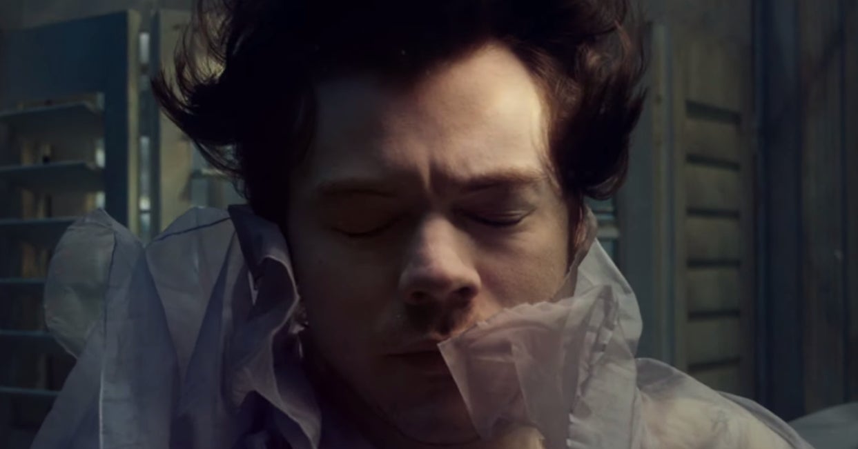 harry styles crying over hate