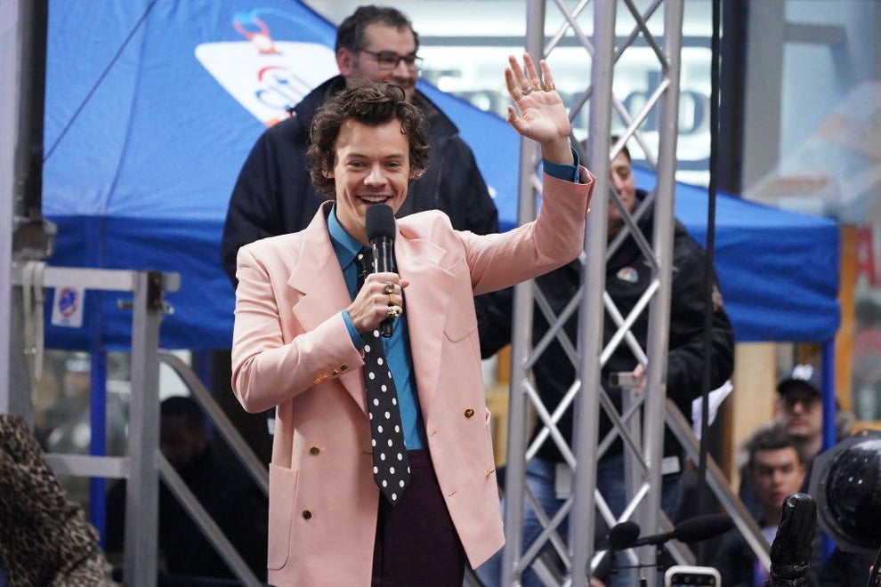 Harry Styles Explained What Happened When He Was Robbed At Knifepoint ...